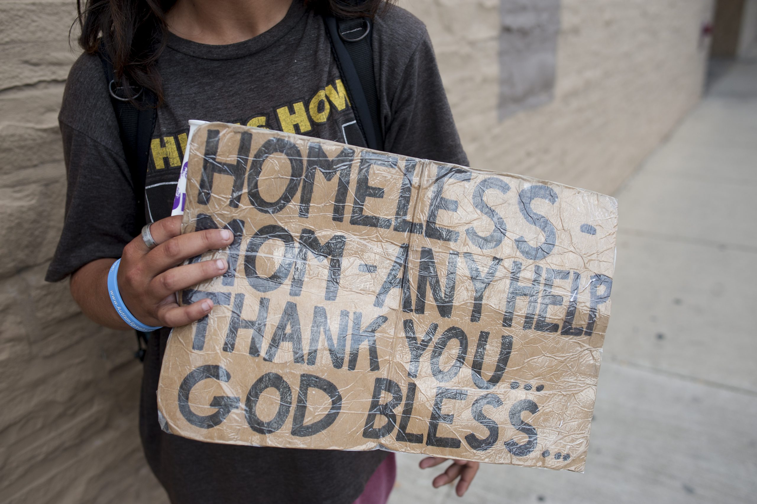 Oak Park promotes anti-panhandling campaign - Wednesday Journal