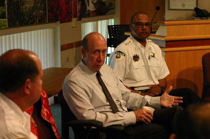 Oak Park Village Manager Tom Barwin resigns - Wednesday Journal