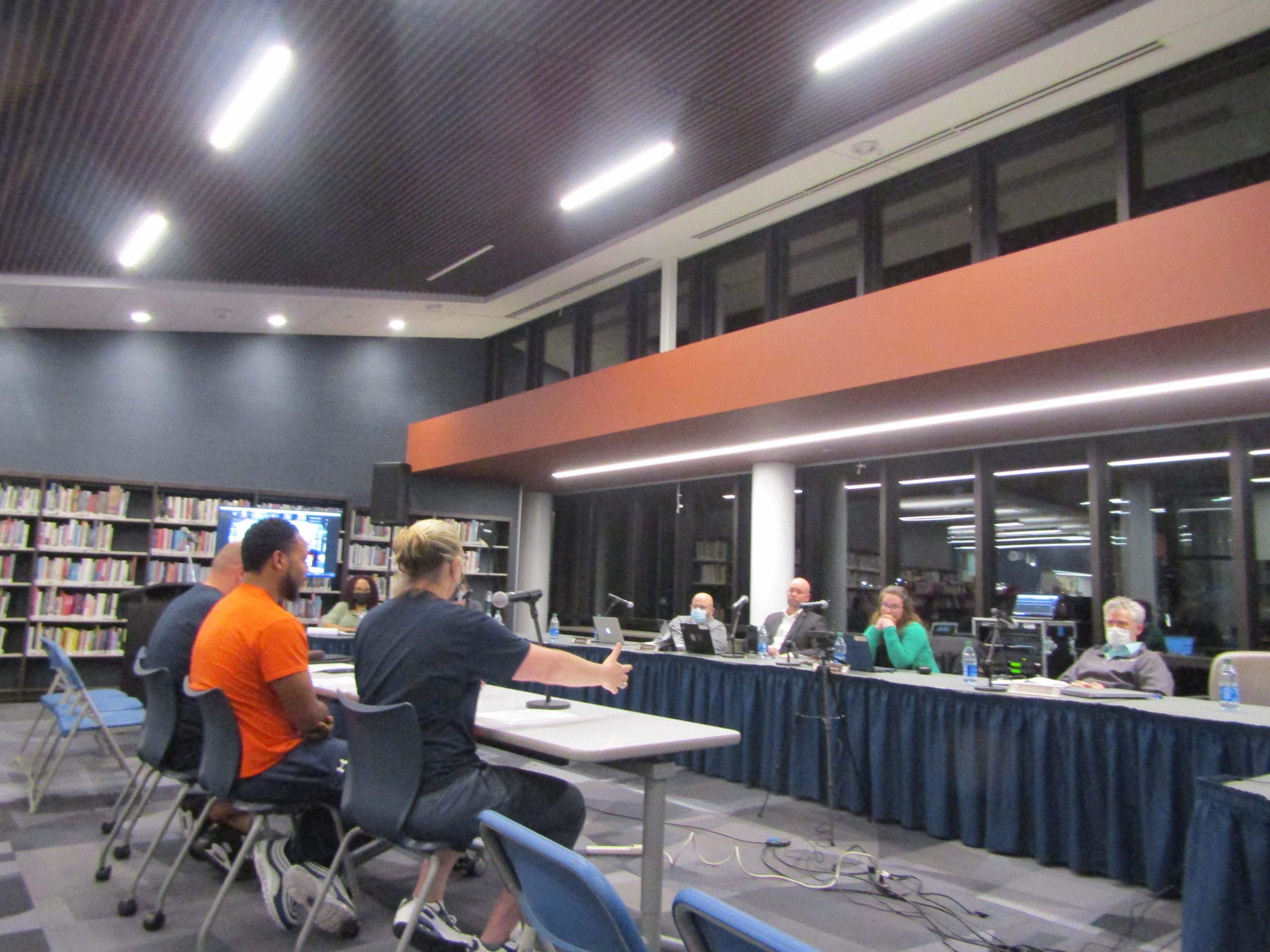 OPRF students, faculty urge overhaul of athletic facilities - Wednesday ...