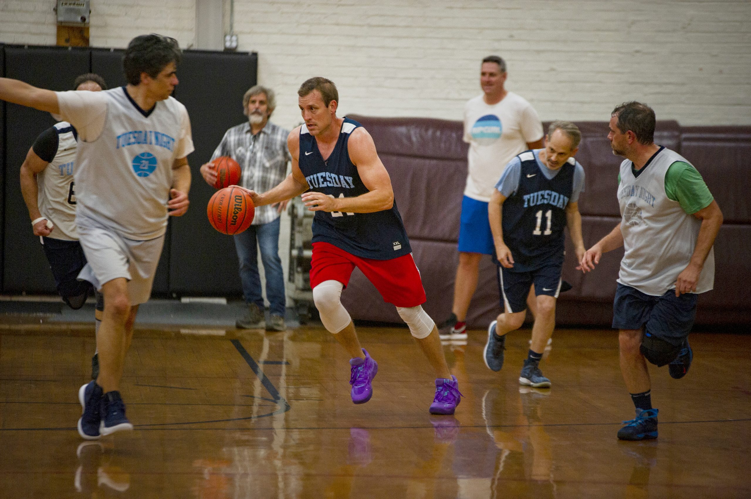 The bonds of basketball - Wednesday Journal