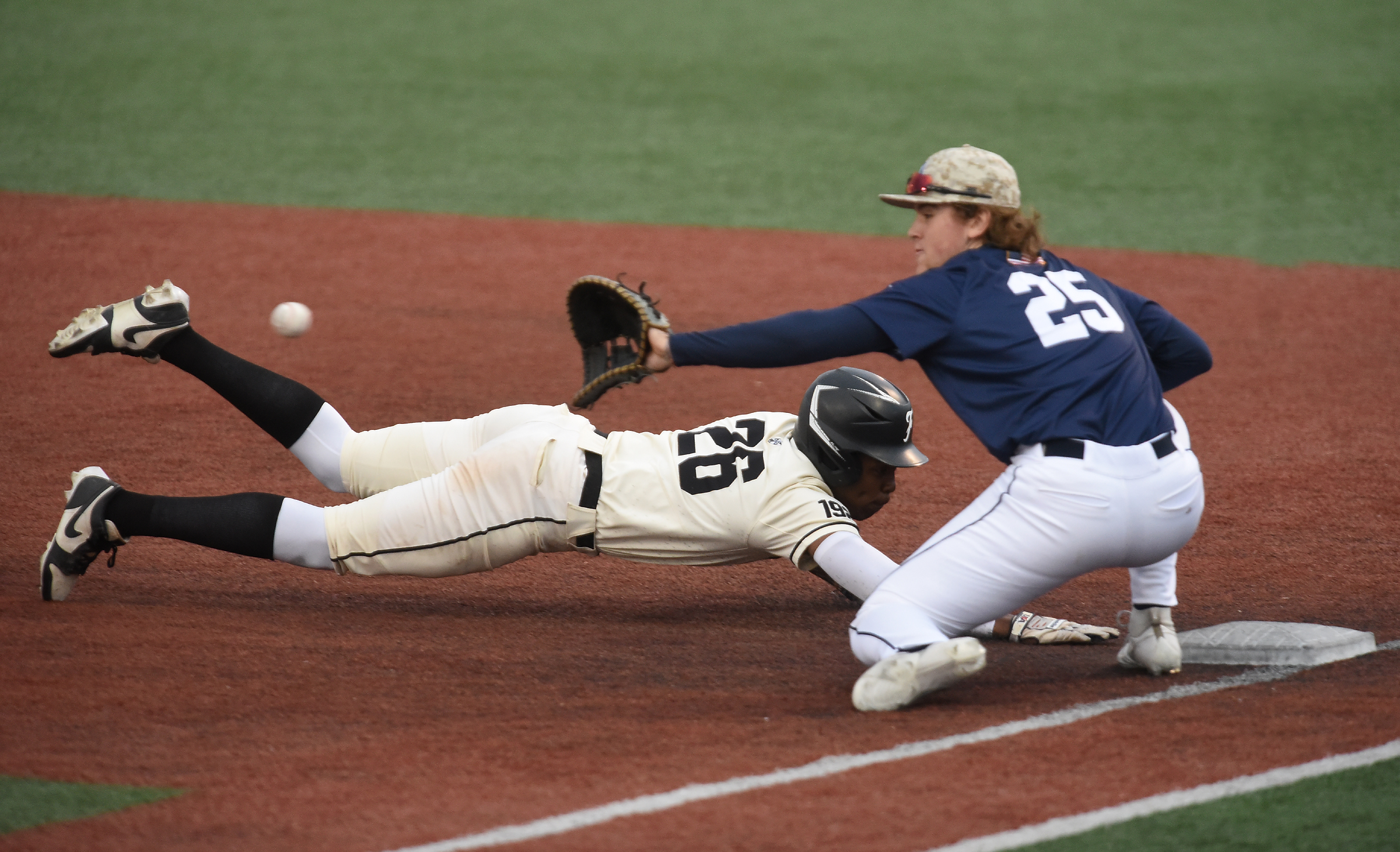 OPRF baseball rallies past Fenwick - Wednesday Journal