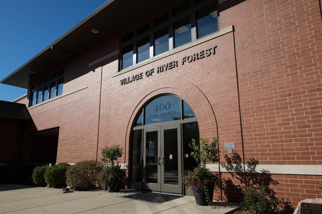 Safer Lake St. pedestrian crossings part of capital plan - Wednesday ...