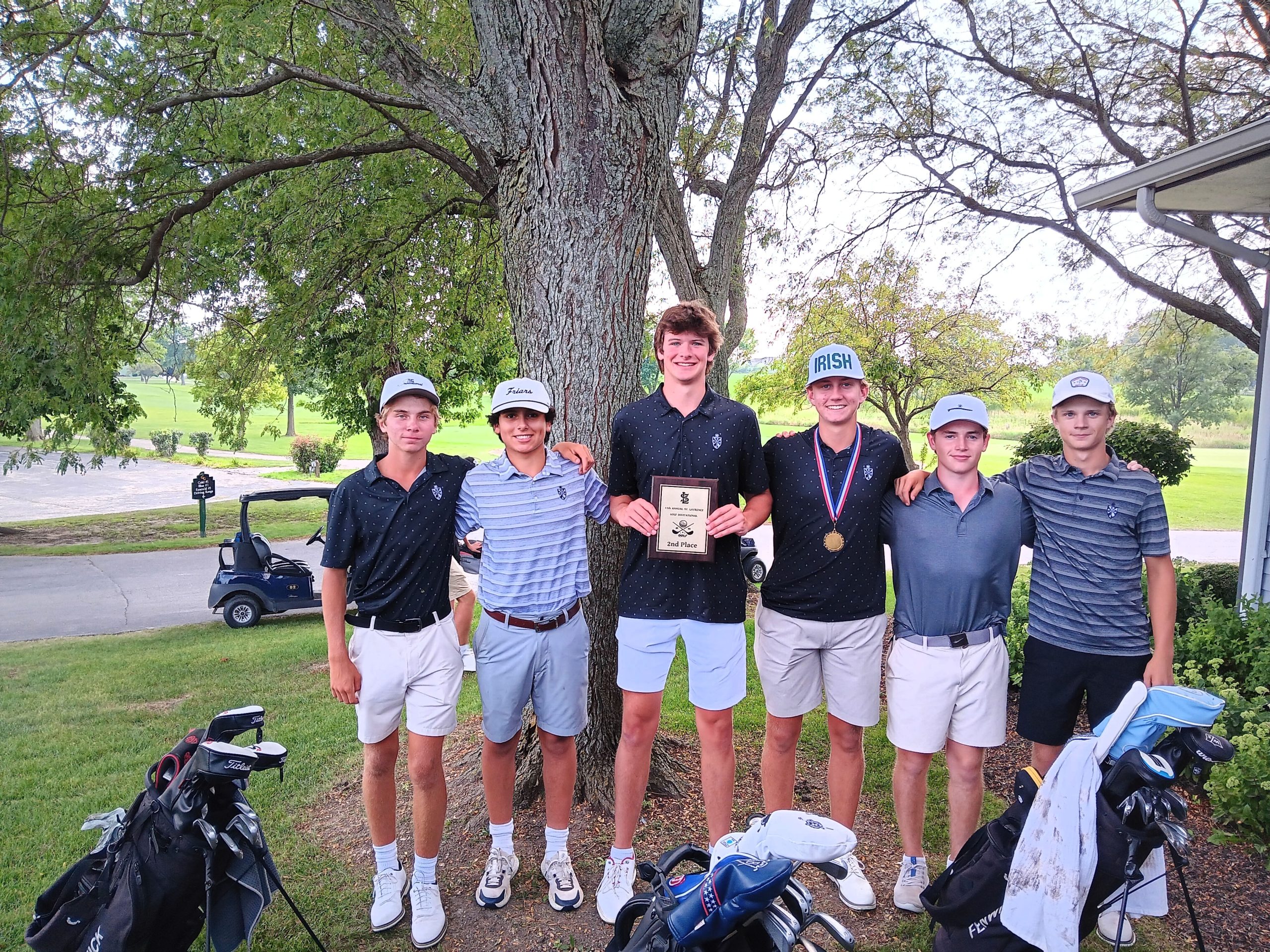 Familiar face takes over Fenwick boys golf - Wednesday Journal
