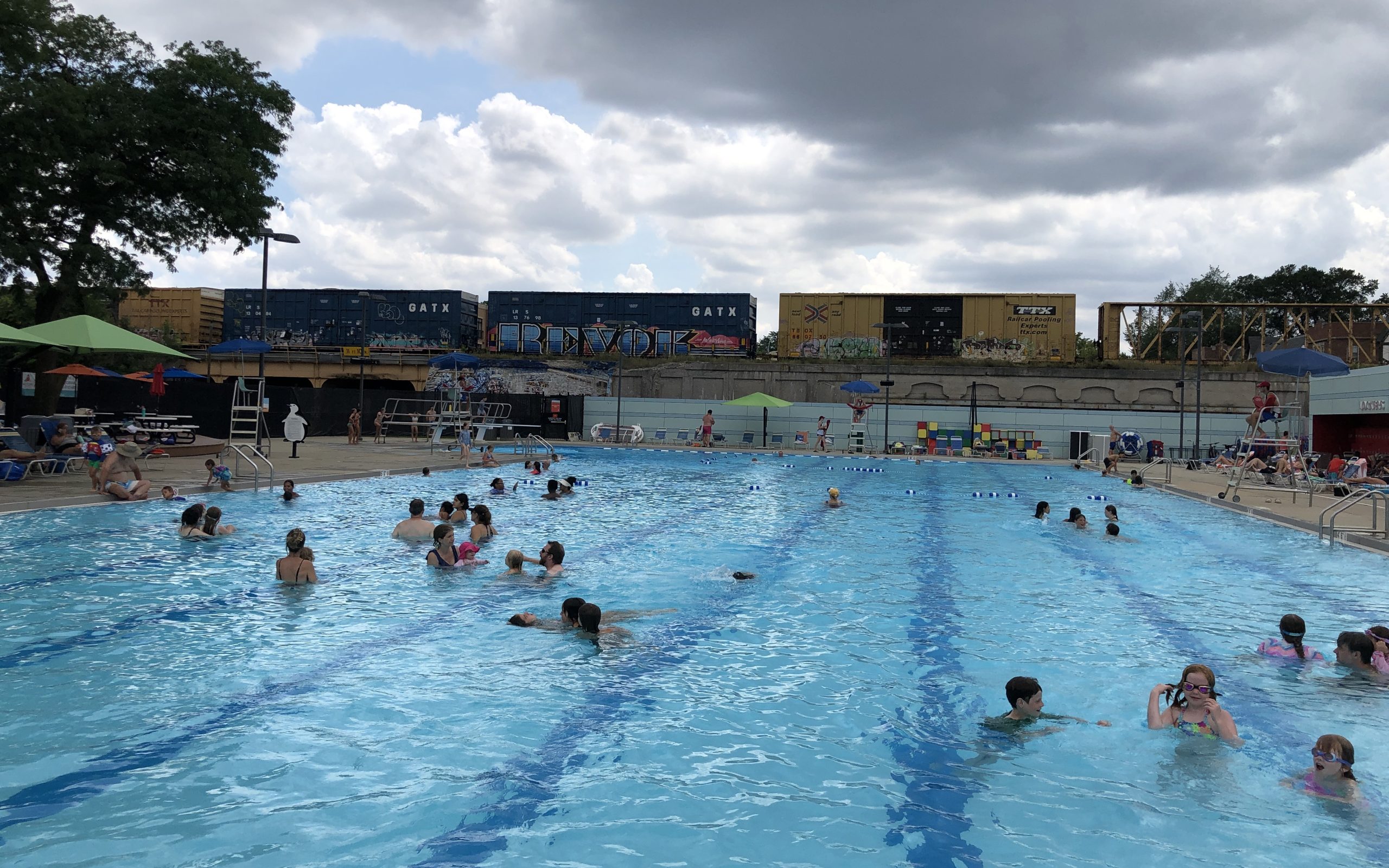 Oak Park needs both outdoor pools - Wednesday Journal